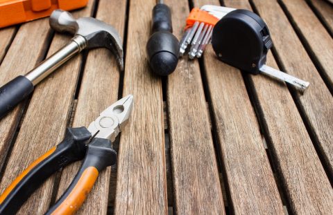 The Must Have Tools For Any Road Trip - Grooveliner